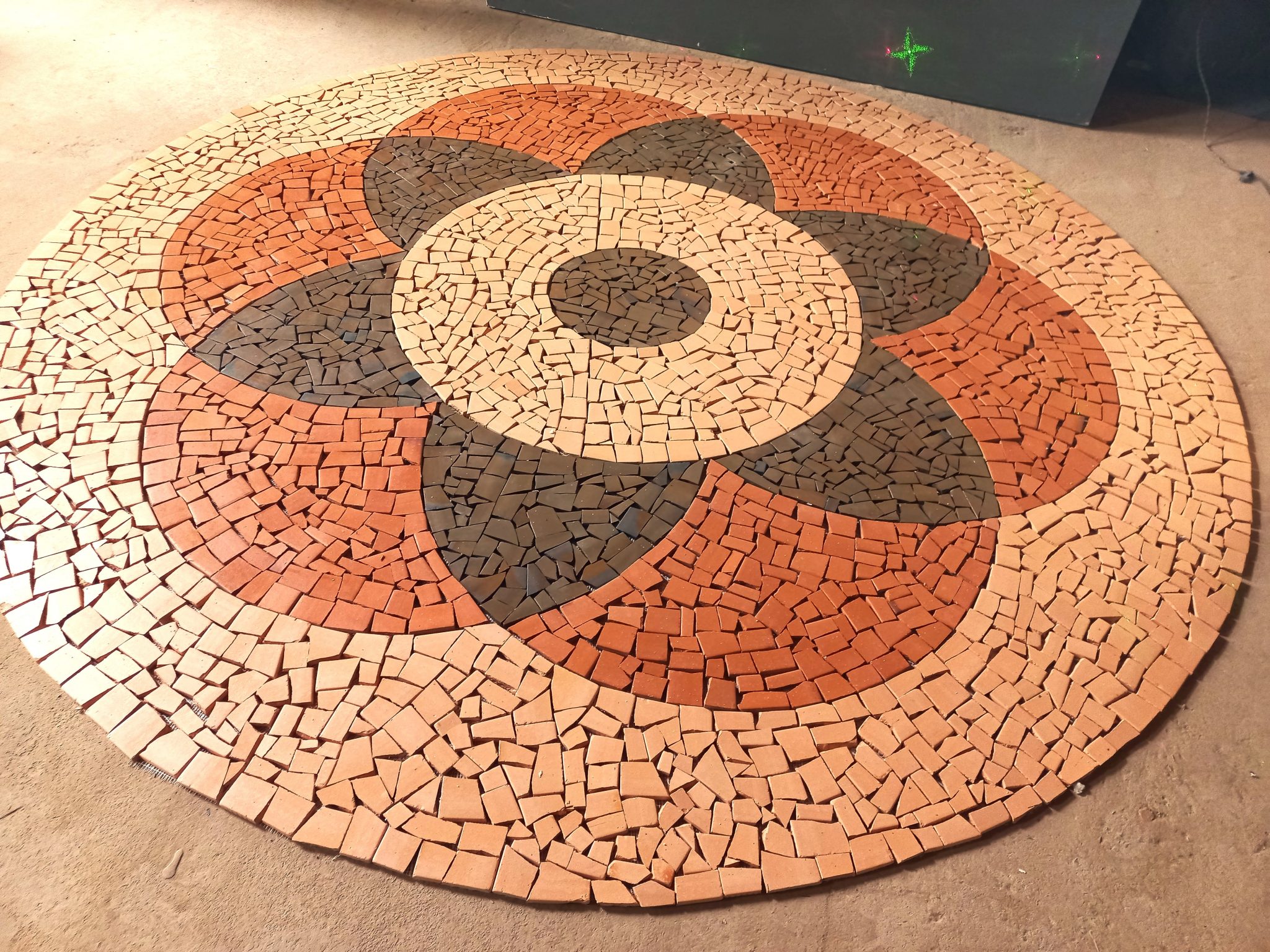 São Rosones, mas pode chamar de obras de arte para valorizar ambientes ...